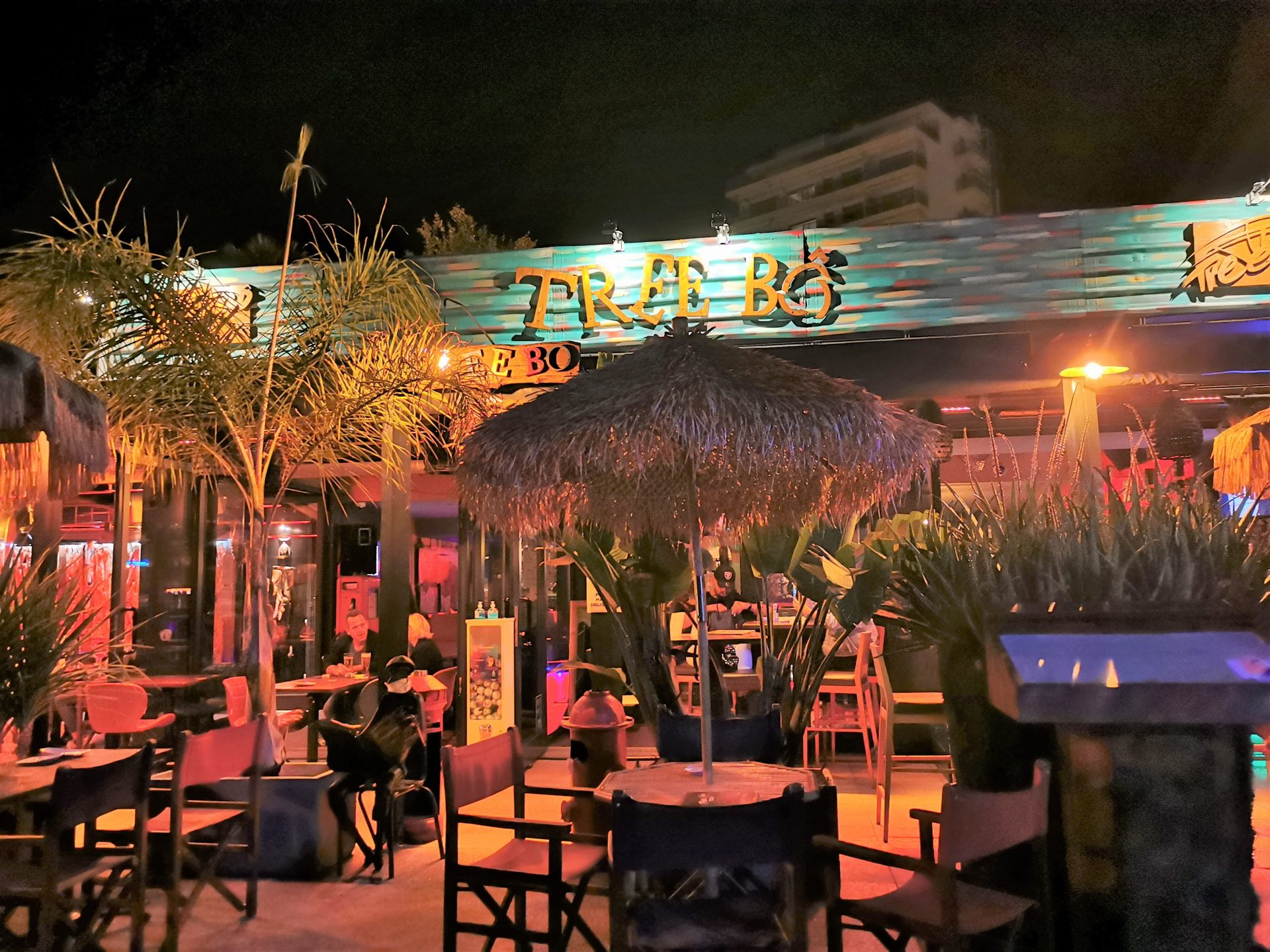 Meilleurs bars qui invitent au voyage à Nice et dans les Alpes Maritimes